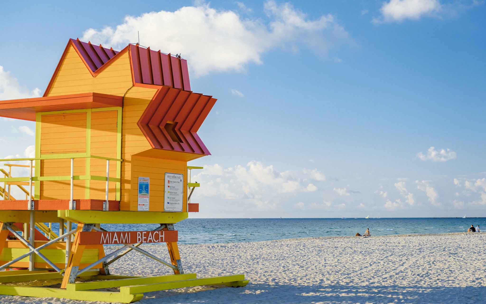 Boutique Automated Hotel on Collins Avenue Miami – Casa Sobe